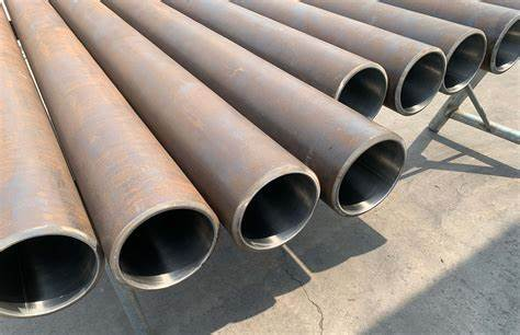 What Is Lined and Clad Pipe? Difference Between Lined and Clad Pipes